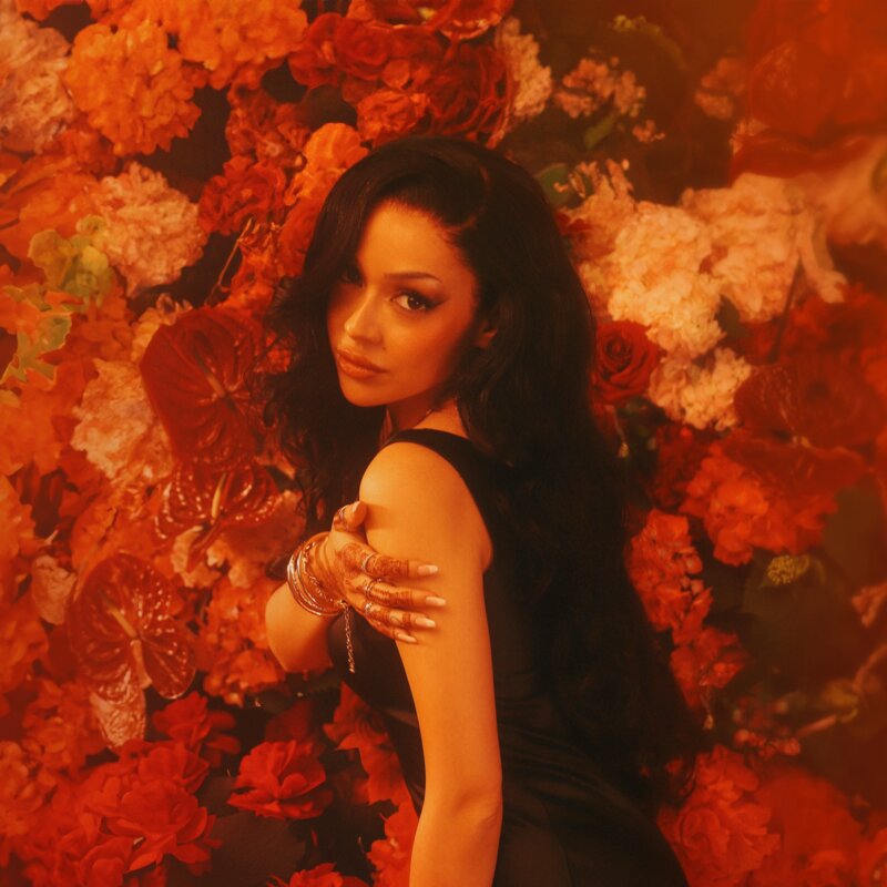 Ayliva erneut an der Spitze der deutschen Album-Charts | Warner Music ...