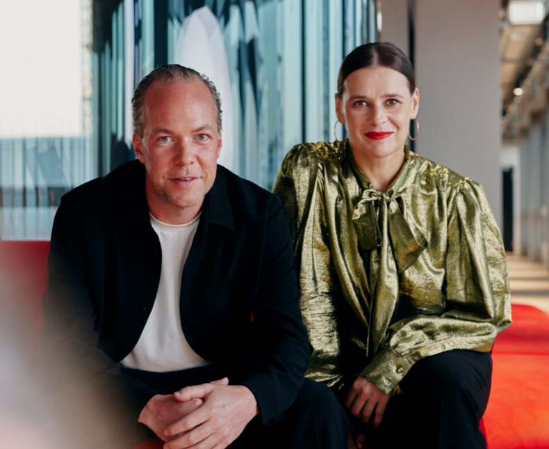 Warner Music zieht erfolgreiche Jahresbilanz mit deutlichem Zuwachs im ...
