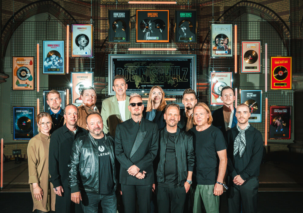 Robin Schulz: Award-Regen für Robin Schulz: Weltweit erfolgreichster ...